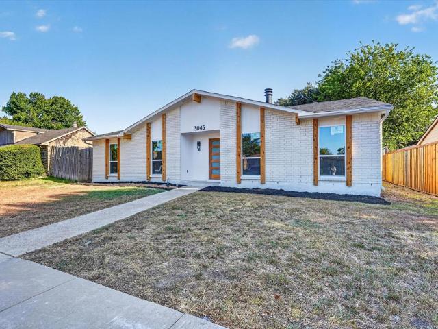 3045 Villa Sur Trail