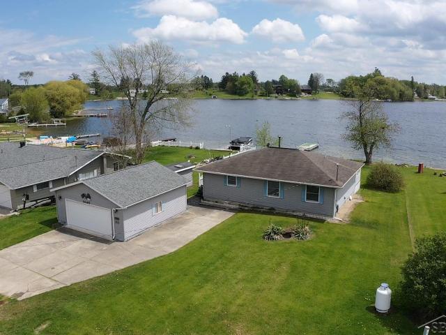 3045 W Lakeside Drive