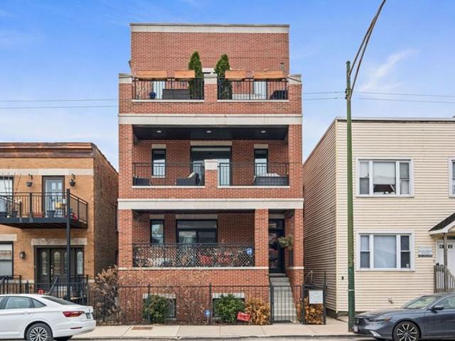3046 N Clybourn Ave Apt 2, Chicago, IL 60618
