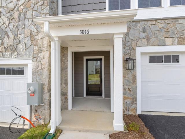 3046 farrow cir