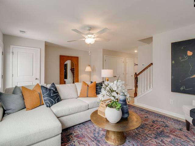 3046 Harborview Drive