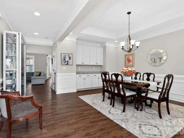 3046 Paddington Drive