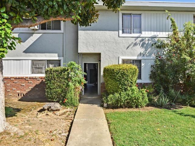 3047 David Avenue