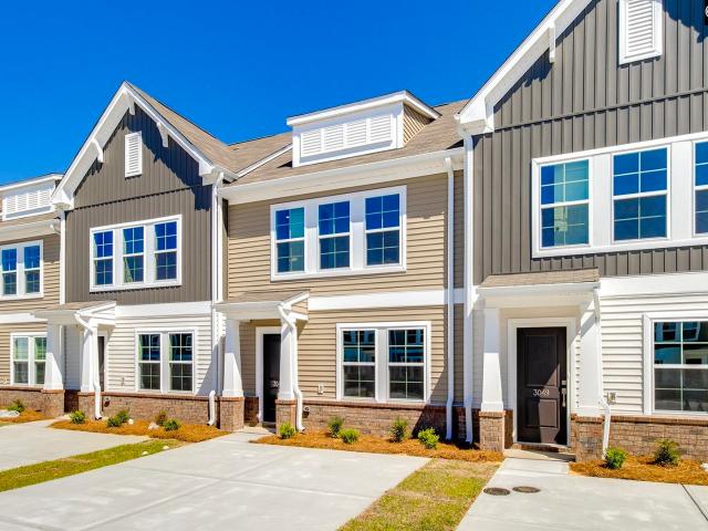 3047 Harborview Drive