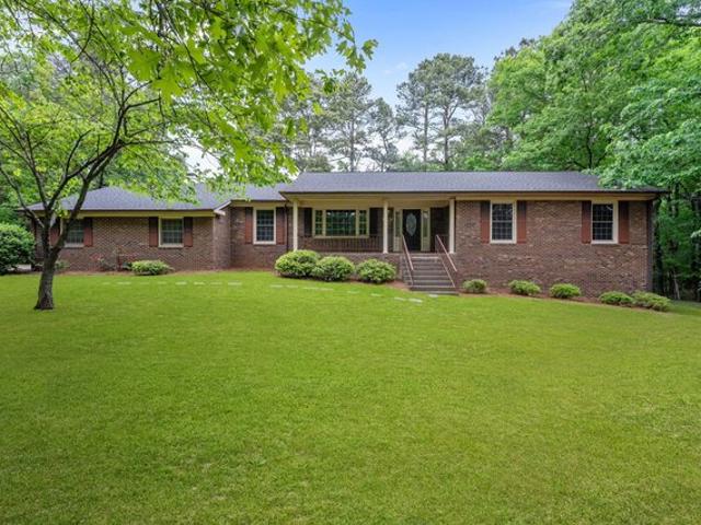 3047 Isley Dr, Snow Camp, NC 27349