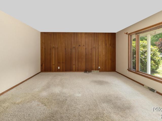 3047 rd Avenue