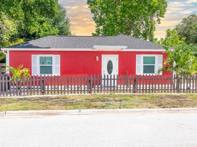 3047 38th Ave N, Saint Petersburg, FL 33713