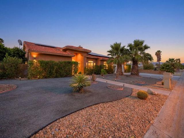 3048 N Bahada Rd, Palm Springs, CA 92262