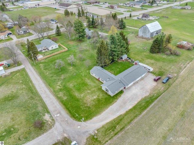 3048 Arlene Dr, West Branch, MI 48661