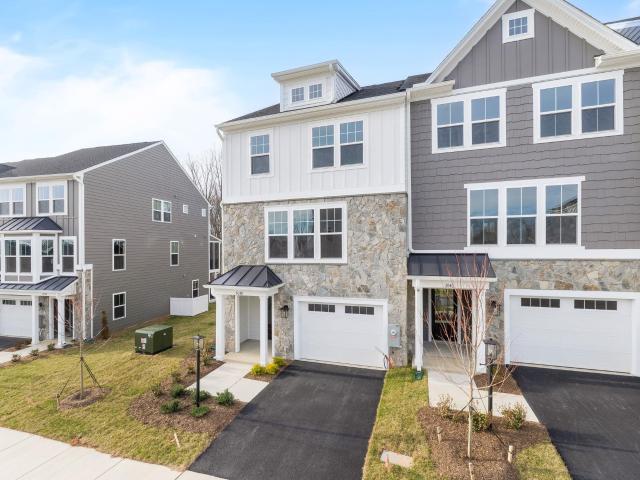 3048 farrow cir