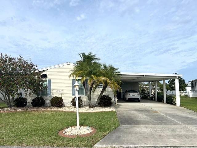 3048 Going to the Sun, Sebring, FL 33872