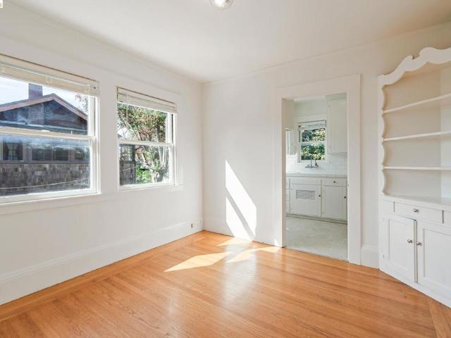 3048 Halcyon Ct
