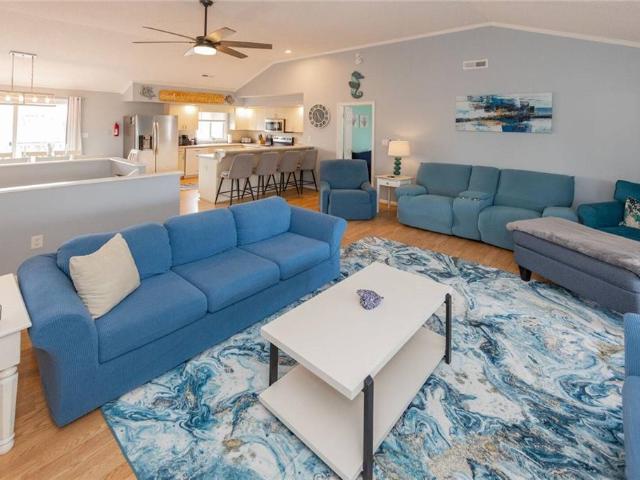 3048 Little Island RD