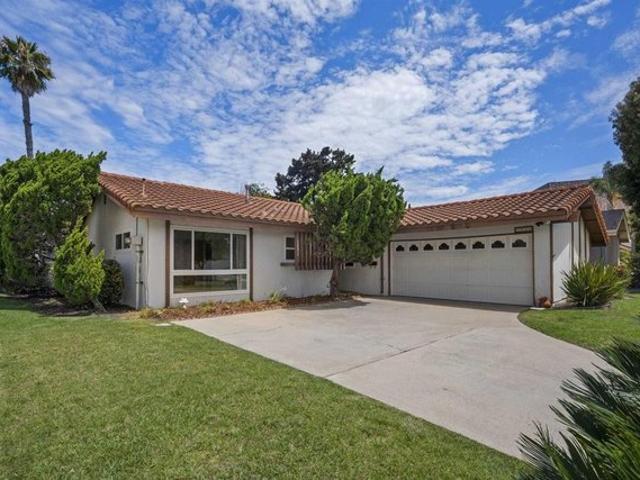 3048 Renault St, San Diego, CA 92122