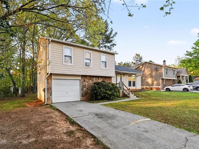 3049 Meadow Wood Court