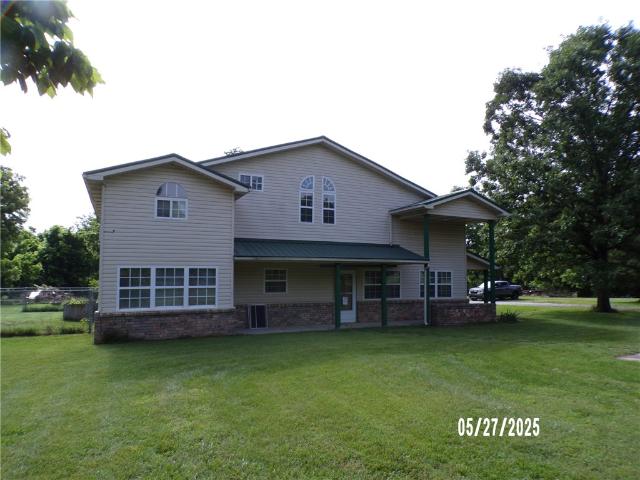 3049 N Arkansas
