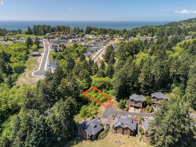 3049 NE Cascara Ct, Lincoln City, OR 97367