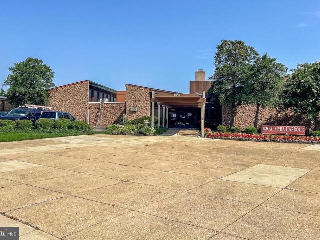3049 Harbour Drive