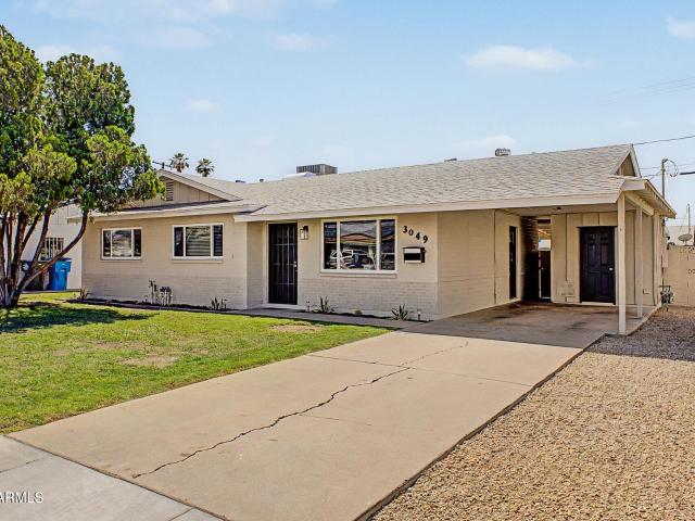 3049 W Corrine Dr, Phoenix, AZ 85029 | MLS #7016 | Compass