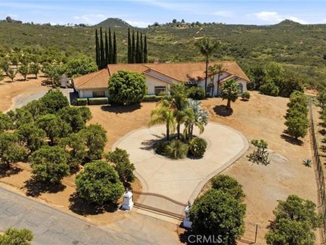 30401 Cool Valley Highlands Rd, Valley Center, CA 92082