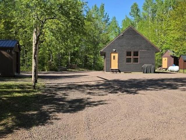 30408 Norwich Rd, Ontonagon, MI 49953