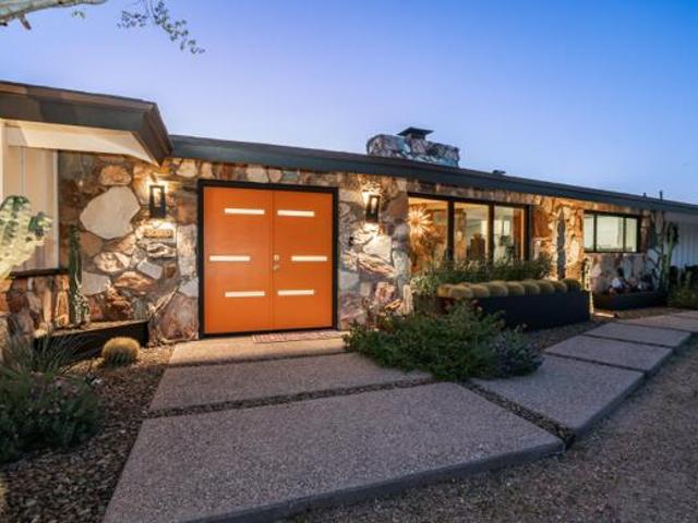 3040 N Hawes Rd, Mesa, AZ 85207