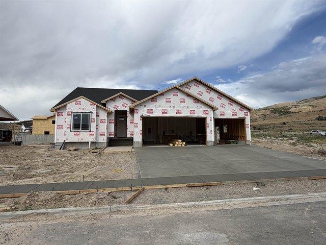 3040 Alexandre Dr, Pocatello, ID 83204