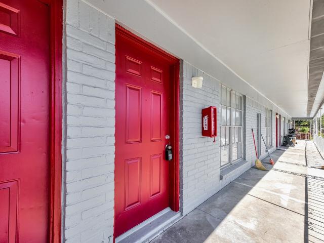 3040 Golfcrest Blvd, Unit 11, Houston, TX 77087 | MLS #16986 | Compass