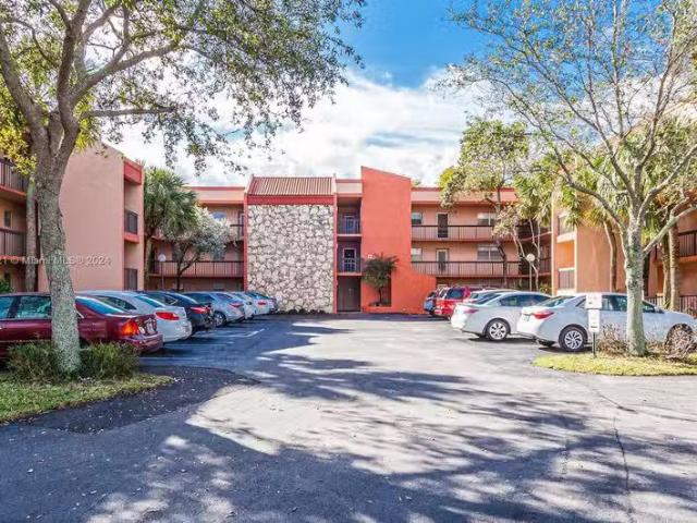 3040 Holiday Springs Blvd #308, Margate, FL 33063 MLS A11555.