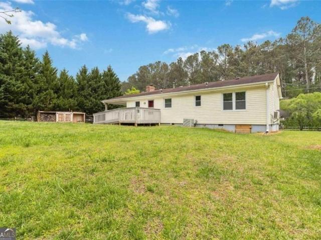 3040 Land Road