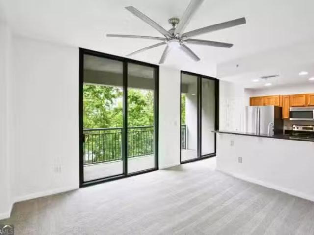 3040 Peachtree Rd NW #305, Atlanta, GA 30305 MLS 10404178