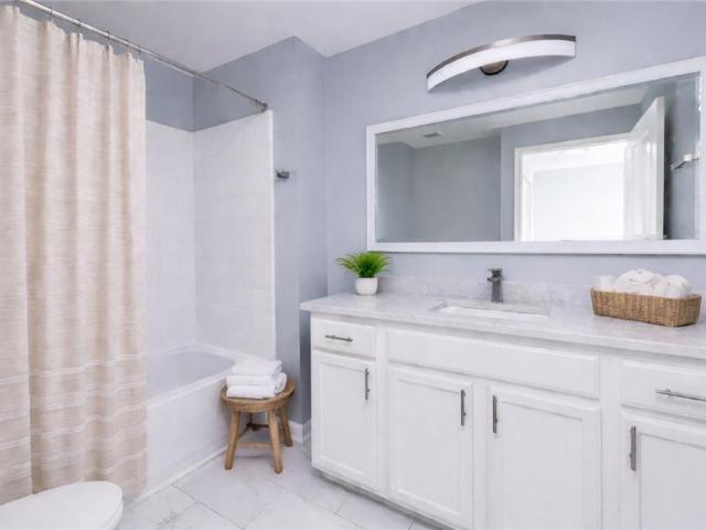 3040 Peachtree Road 613