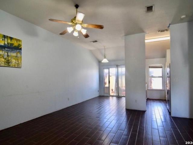 3040 Pine Valley Dr