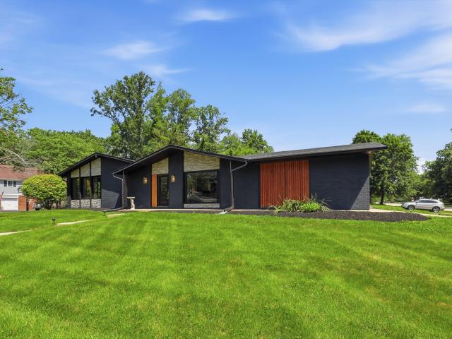 3040 Rolling Springs Drive