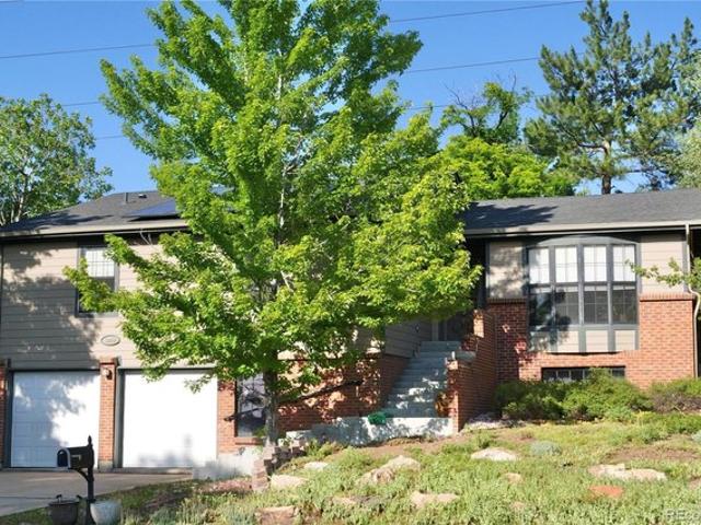 3040 S Roslyn St, Denver, CO 80231