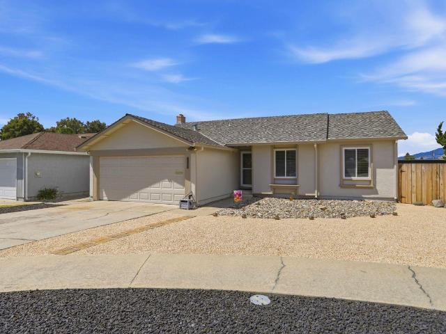 3041 Mauna Loa Court