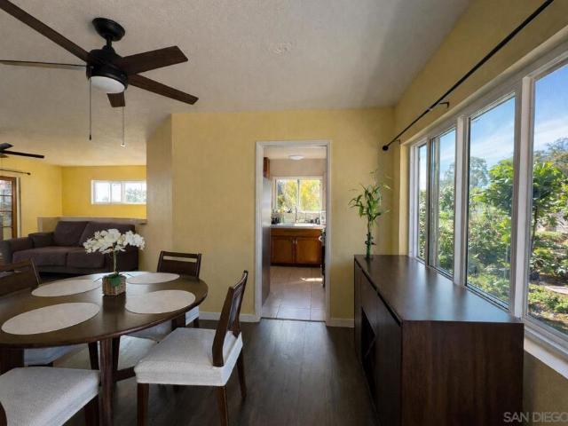 3041 Menlo