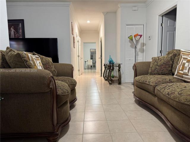 3041 NW 95th Ter, Miami, FL 33147 | MLS #A11921