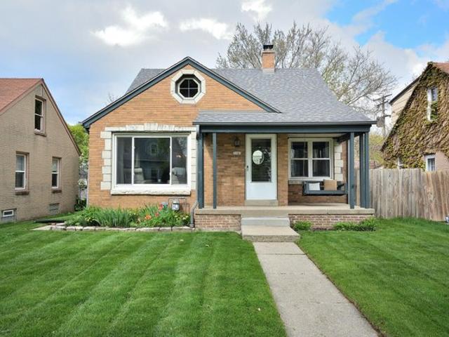 3041 N 78th St, Milwaukee, WI 53222