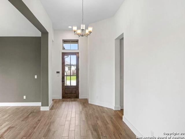 3041 Bristow Park