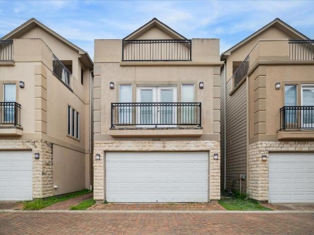3041 Clinton Dr, Houston, TX 77020 | MLS #90675 | Compass