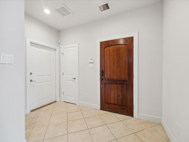 3041 Clinton Drive