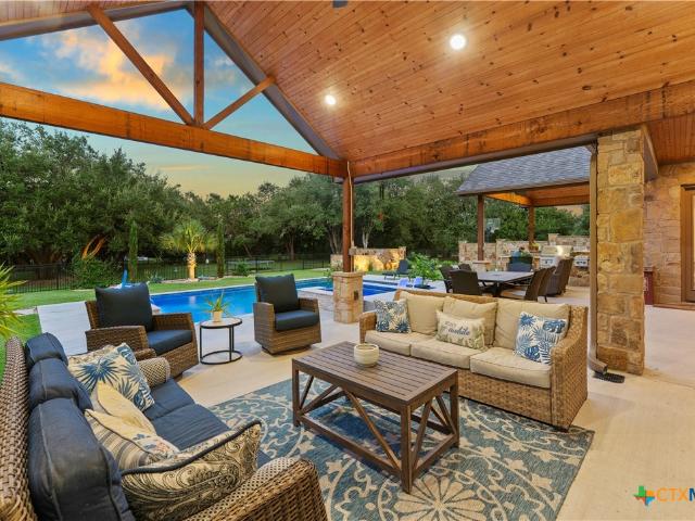 3041 Rolling Meadow Drive