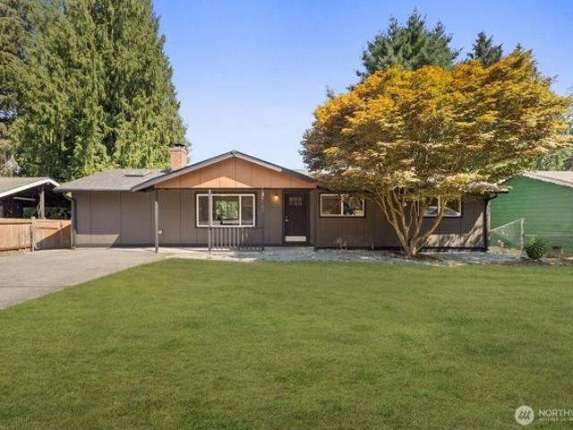 30420 2nd Ave S, Federal Way, WA 98003