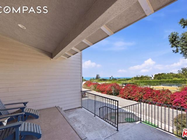 30429 Morning View Dr, Malibu, CA