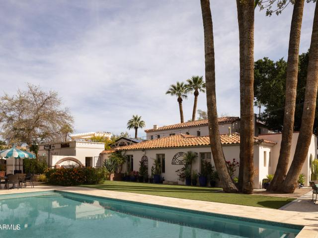 3042 N Manor Dr E, Phoenix, AZ 85014 | MLS #6994