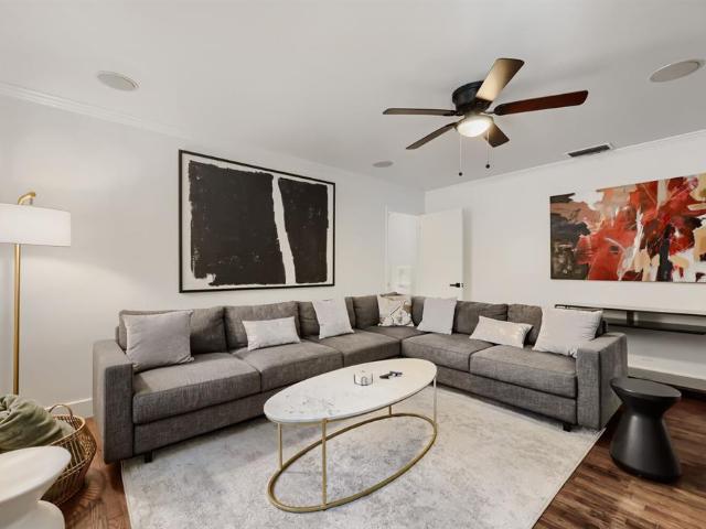 3042 Oxfordshire Lane