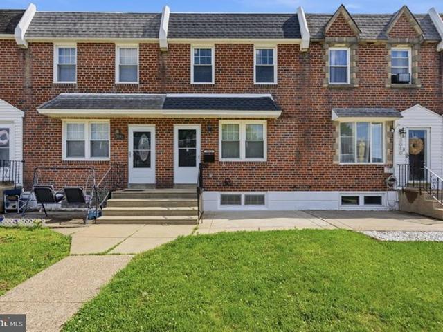 3042 Fairfield St, Philadelphia, PA 19136