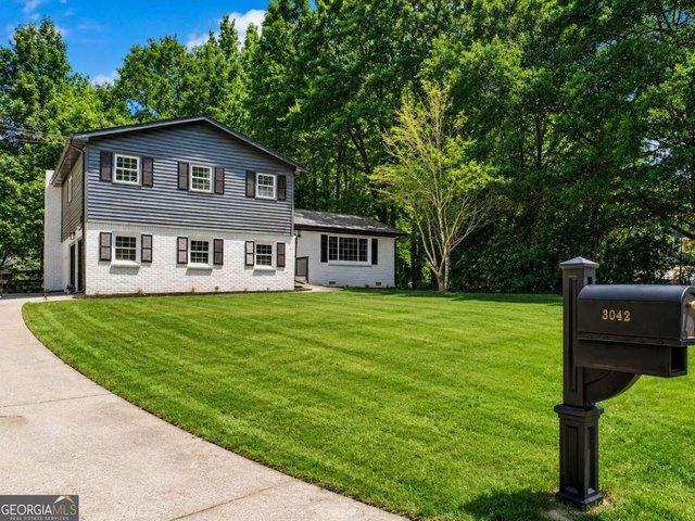 3042 Pathview Ln, Marietta, GA 30062