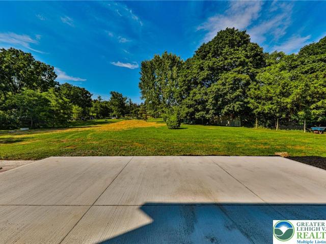 3042 W Beersville Road